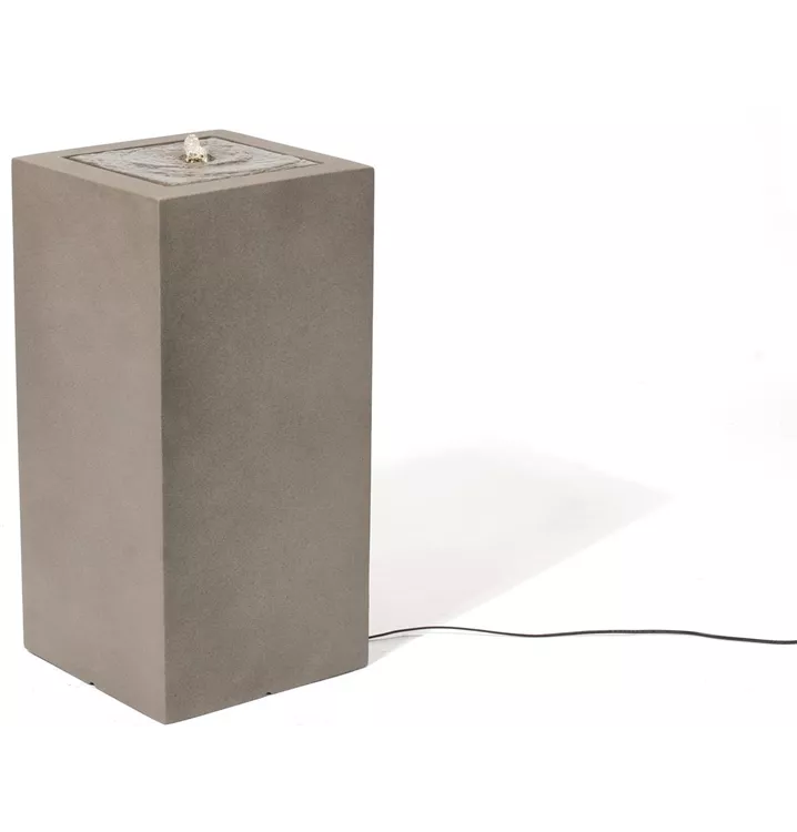 Sabadell Sepia, Kirschke Brunnen im Pflanzenshop